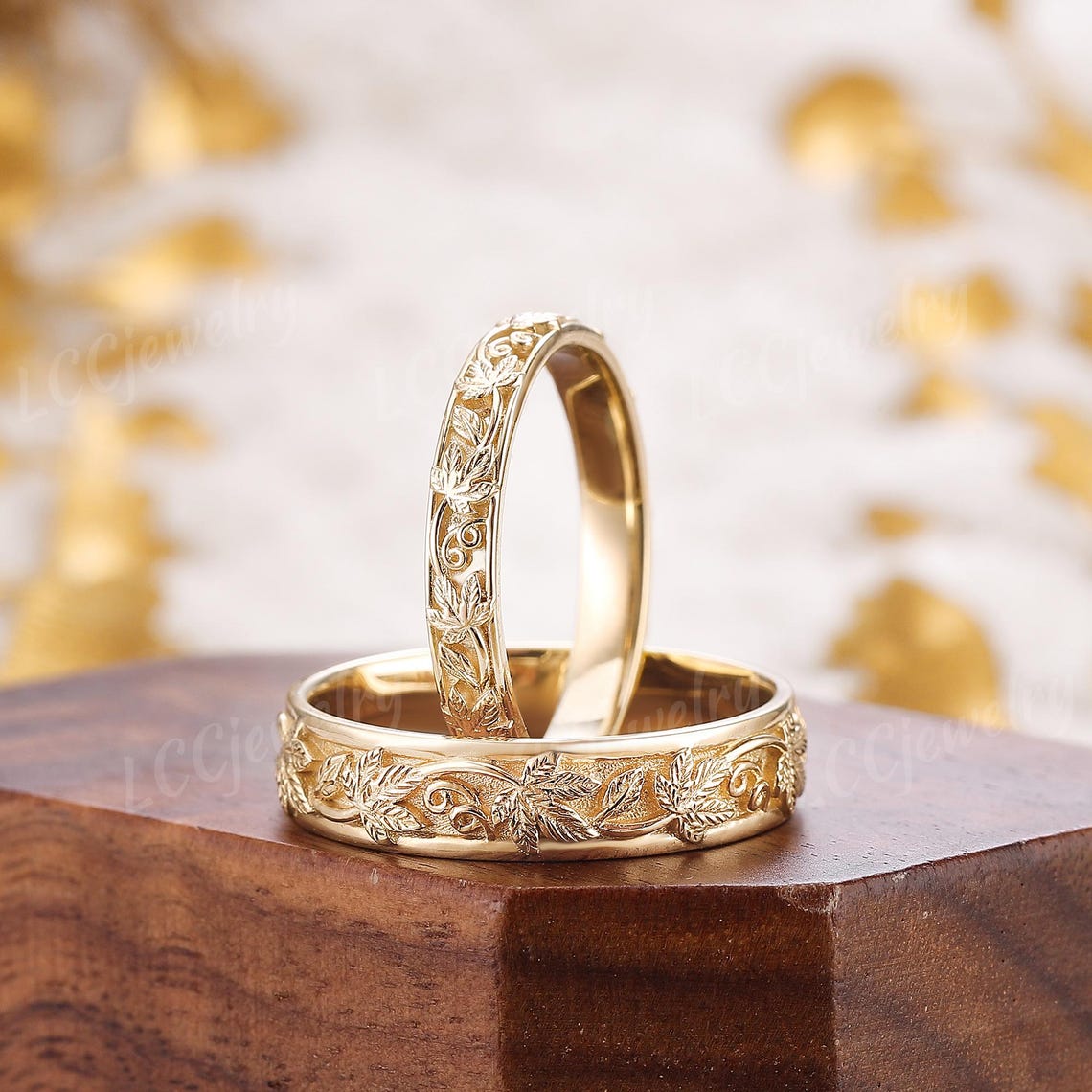 2pcs Nature Inspired Grape Leaf Design Couple Rings Set Yellow Gold ...