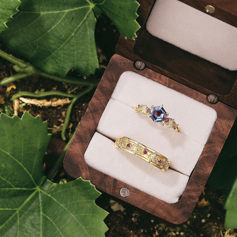 2pc His and Hers Gold Couple Ring Grape Leaves Wedding Ring Set ...