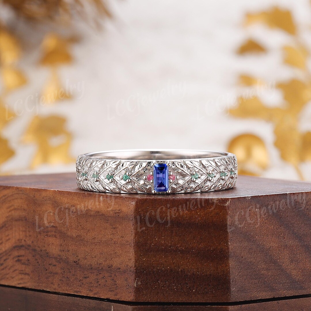 5mm Vintage Sapphire Laurel Leaf Design Men Wedding Band White Gold ...