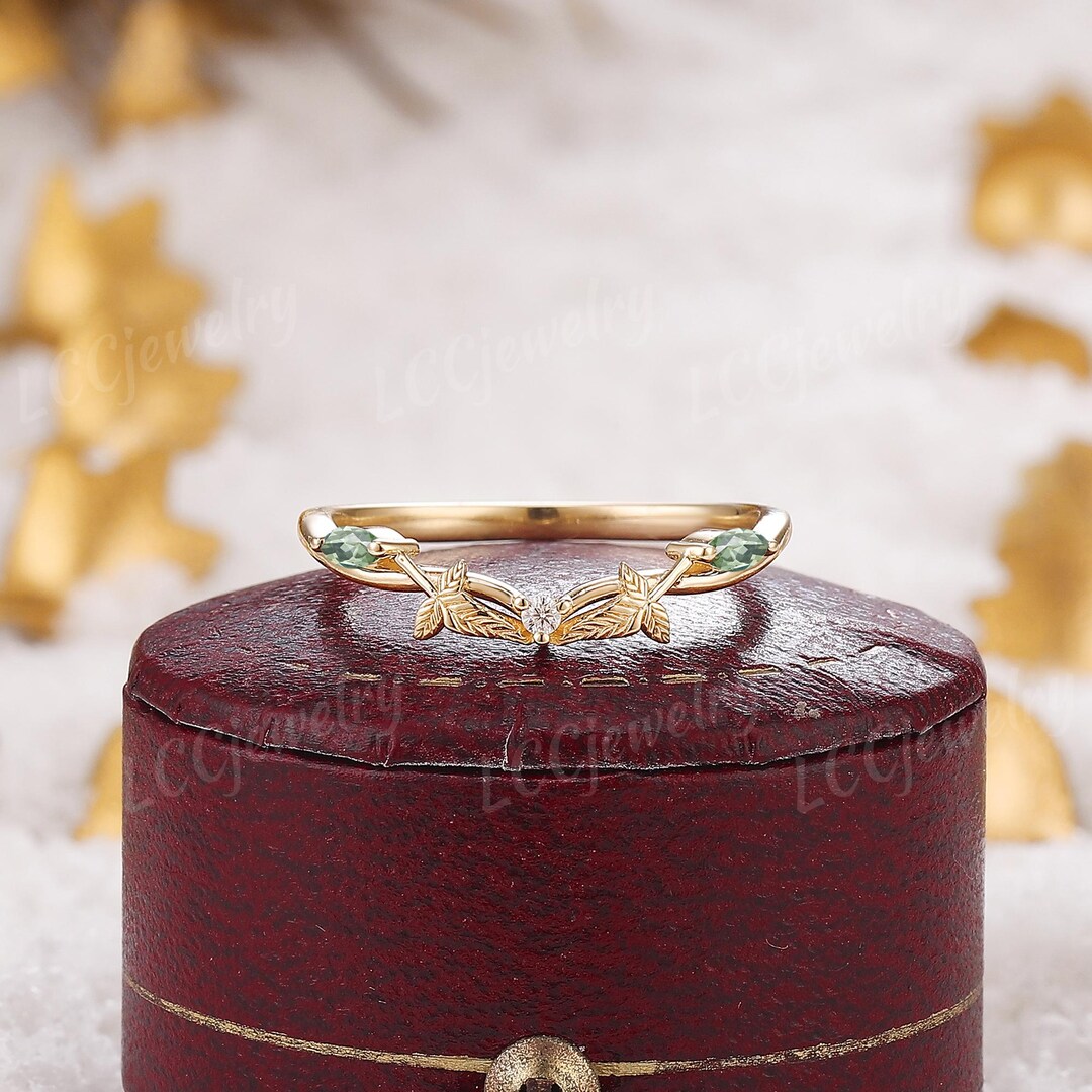 Nature Inspired Green Sapphire Wedding Band Gold Unique Leaves of ...