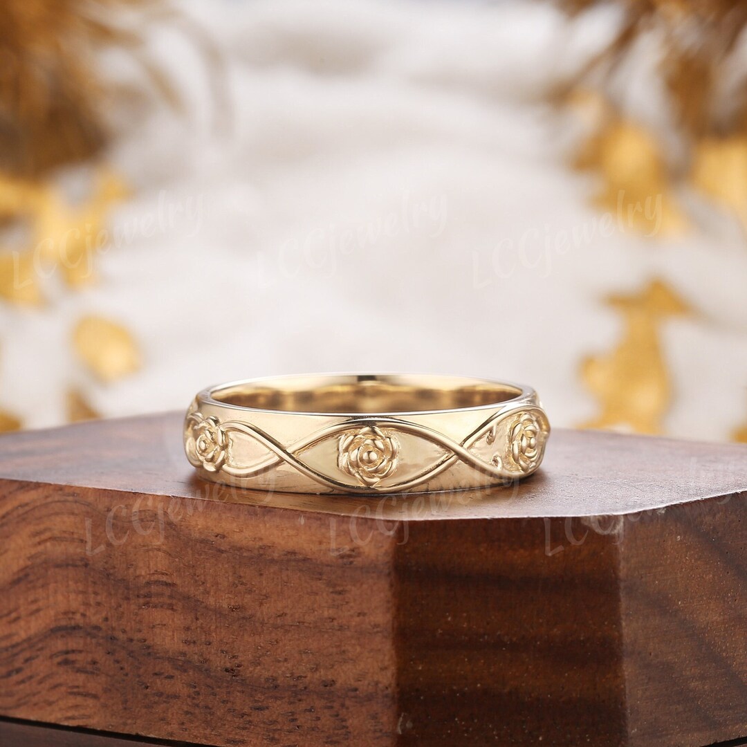 Nature Inspired Leaf Floral Design Mens Wedding Band Yellow Gold ...