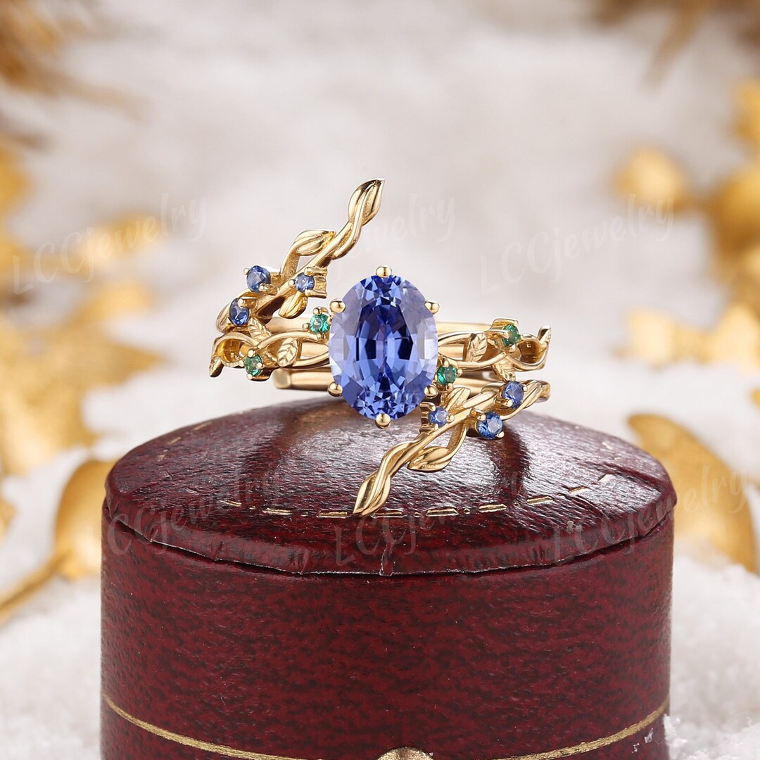 Unique Sapphire Engagement Ring Set Round Emerald Wings Wedding Ring ...