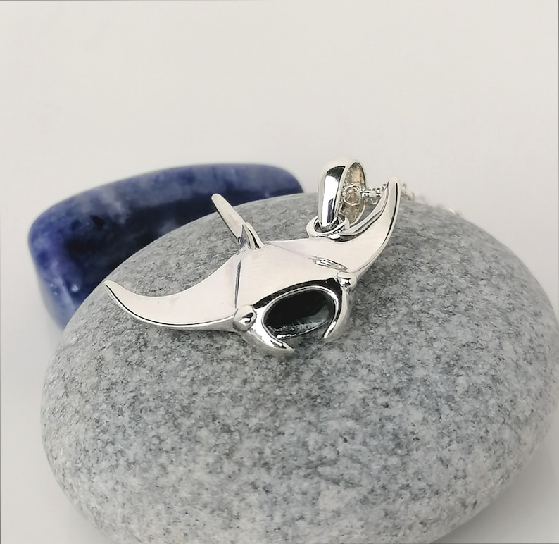 Divers Favourite Sterling Silver Manta Ray Charm - Etsy