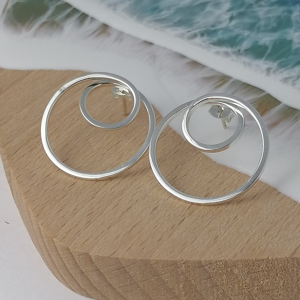 Circle Stud Earrings - Etsy