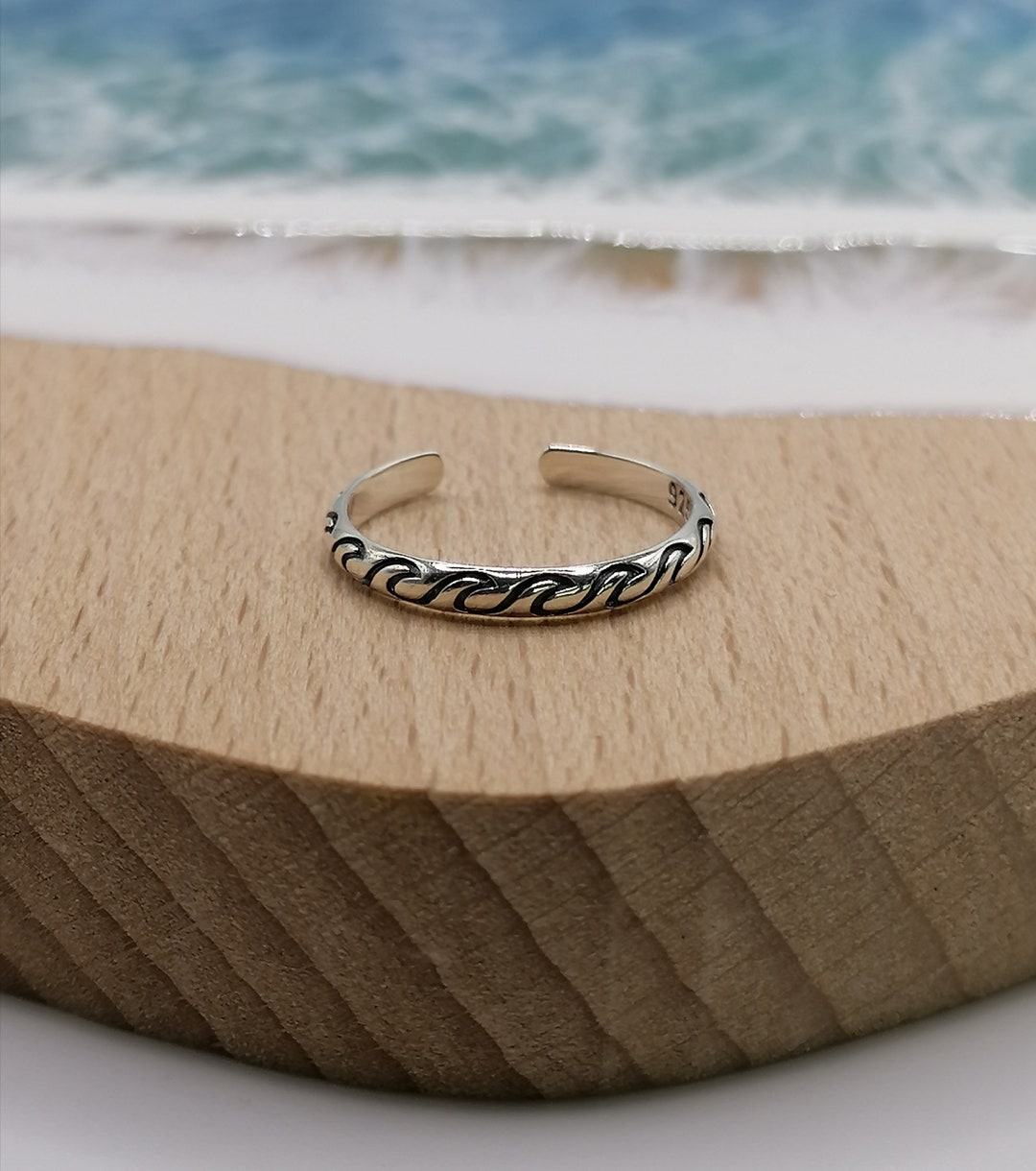 Sterling Silver Small Wave Toe Ring - Etsy