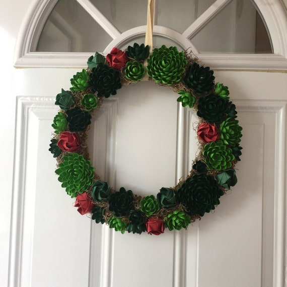 Shell Holiday Wreaths