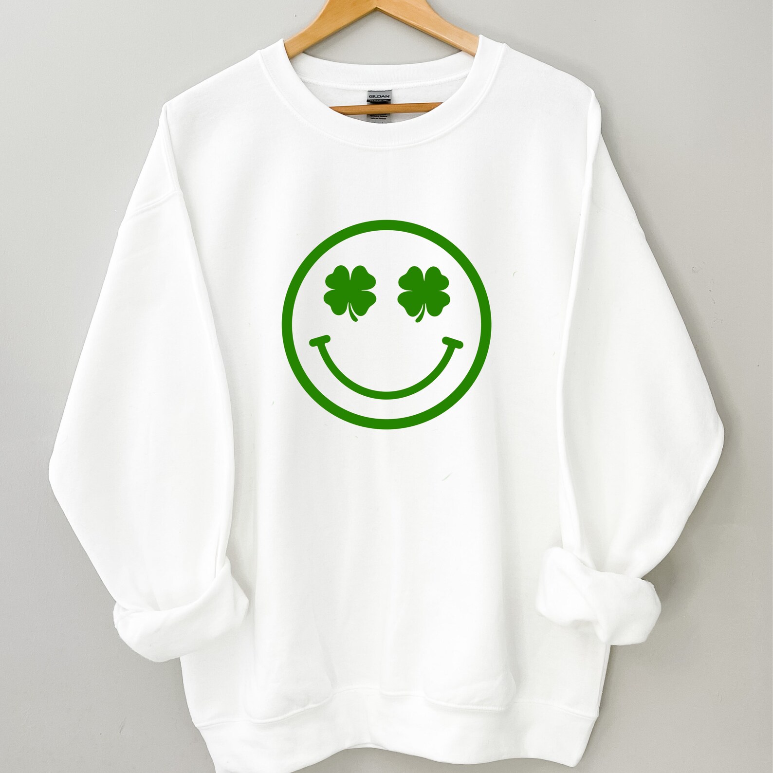 Clover Shamrock Smile Sweatshirt St. Patrick's Day - Etsy