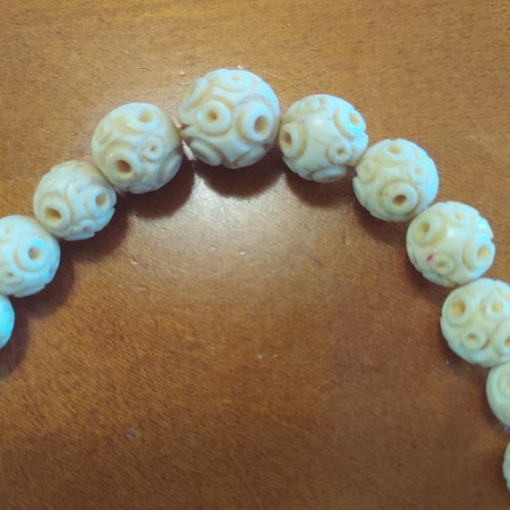 Vintage Celluloid Carved Necklace - Gem