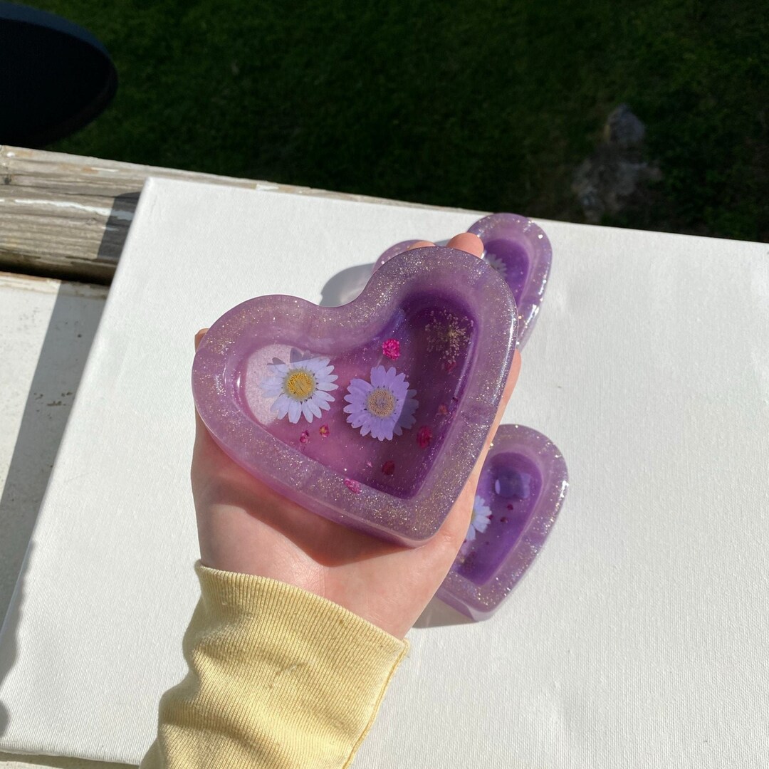 Purple Heart Shaped Ashtray, Resin Ashtray Stoner, Weed Resin Ashtray ...
