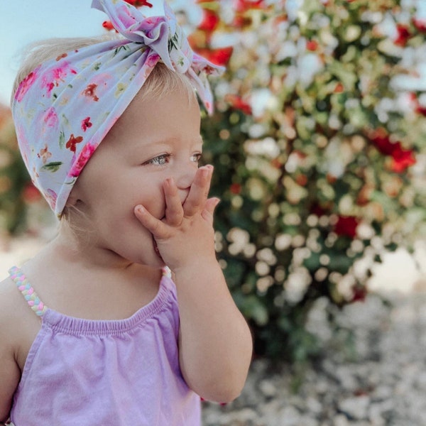 The Blooming Bow - Etsy