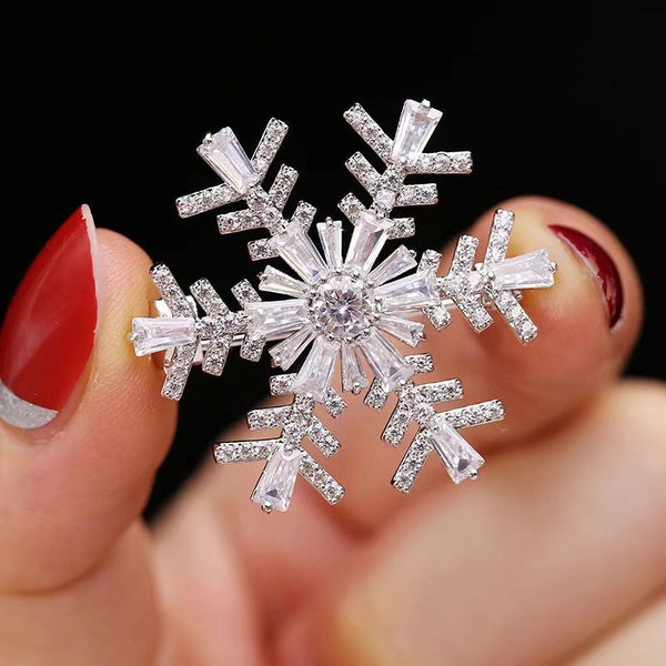 Snowflake Brooch Pin - Etsy