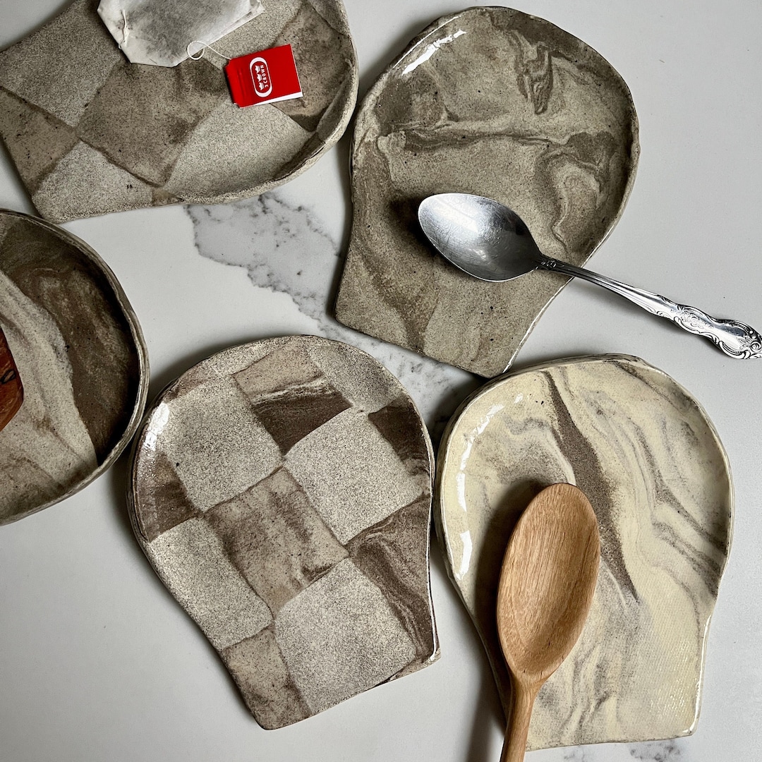 Round Modern Spoon Rest Organic Shape Minimalist Ceramic Spoon Rest ...