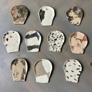 Modern Ceramic Spoon Rest Clay Stoneware Spoon Rest Natural Speckle ...