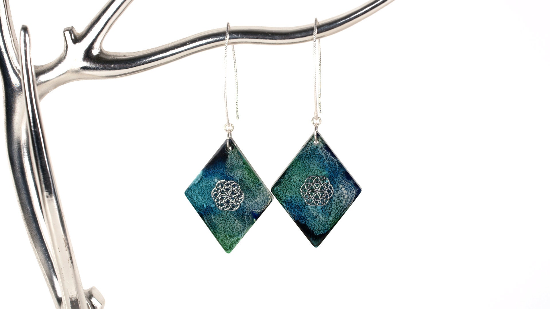 Tidal Wave Diamond | Etsy