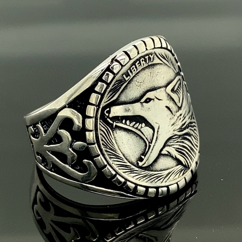 Wolf Ring - Etsy