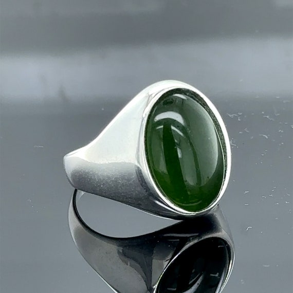 Silver jade ring store