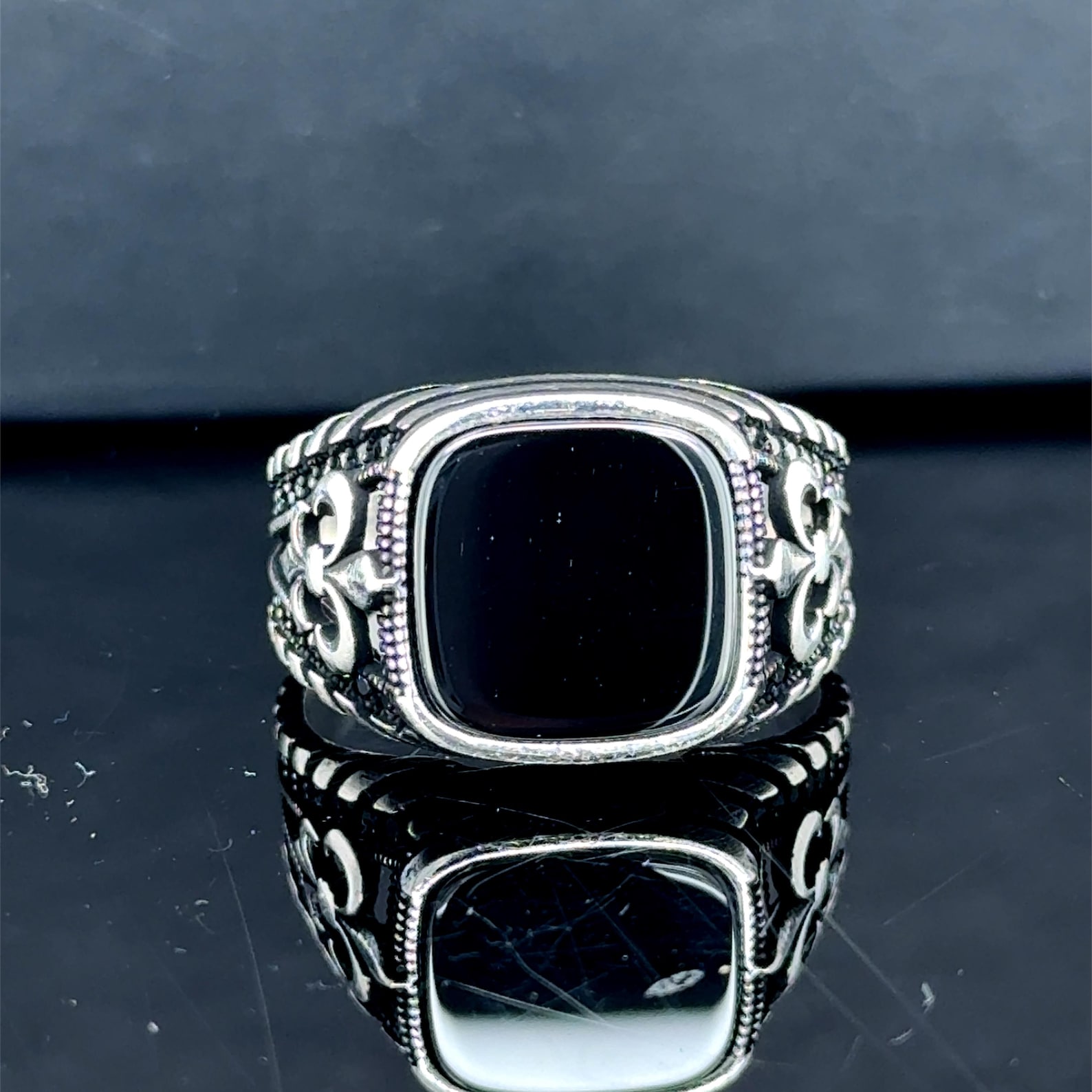 Men Black Onyx Signet Ring, Square Onyx Signet Ring, Minimalist Men ...