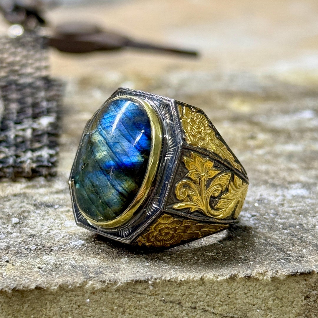 Men Silver Blue Tiger Eye Men Ring, Gold Hand-engraved Men Ring, Unique ...