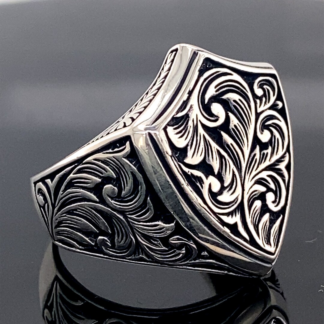 Silver Shield Model Ring , Hand Engraved Ring , Shield Signet Ring ...
