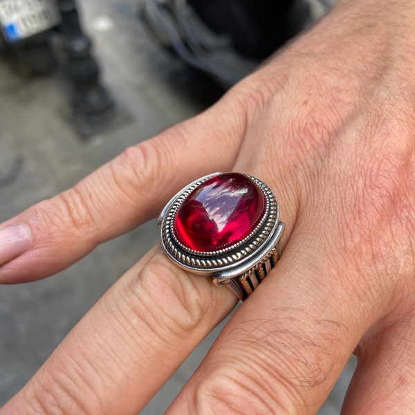 Large Ruby Ring - Etsy