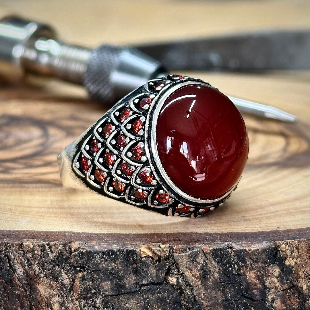 Men Handmade Aqeeq Ring , Red Agate Ring, Round Minimal Man Ring, Red ...