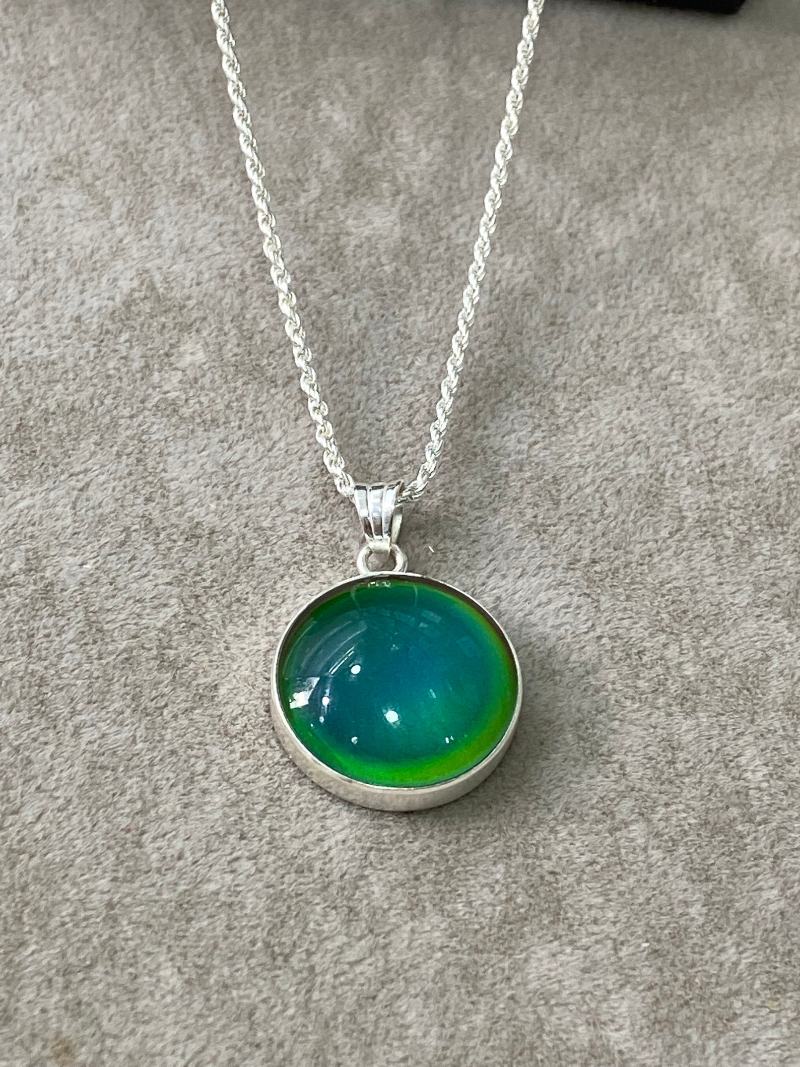 Mood Color Changing Pendant , Silver Round Sense Stone Necklace , Mood ...