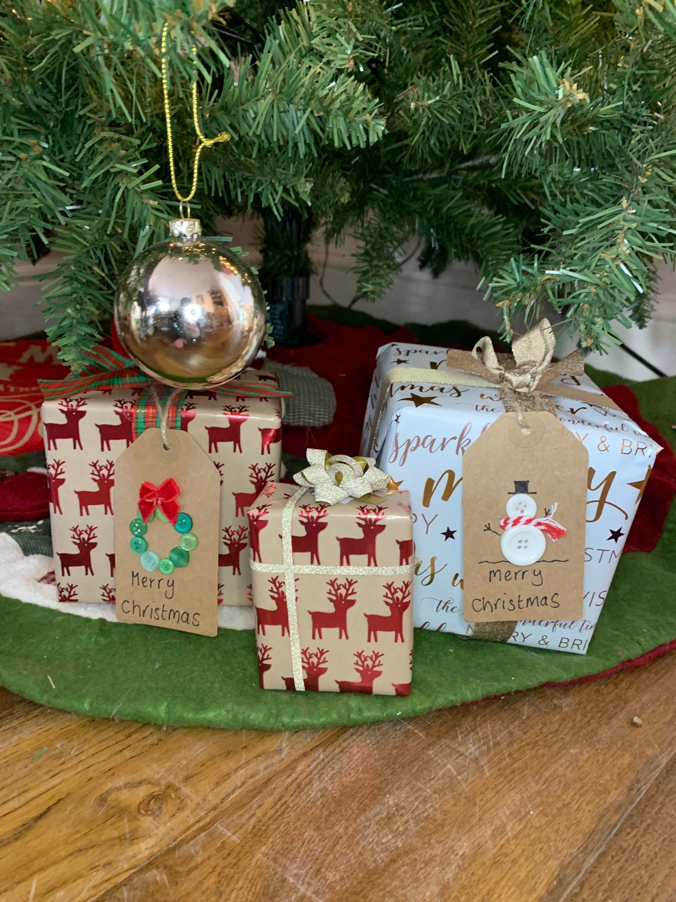 Large Christmas Tags With Button Pictures - Etsy