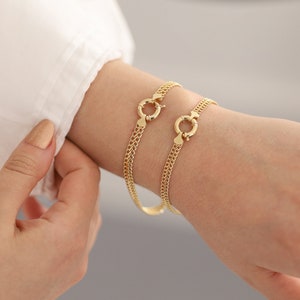 14k Gold Vienna Chain Charm Bracelet | Sailor Clasp With Heart, Key ...