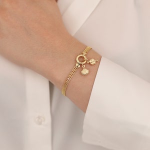 14k Gold Vienna Chain Charm Bracelet | Sailor Clasp With Heart, Key ...
