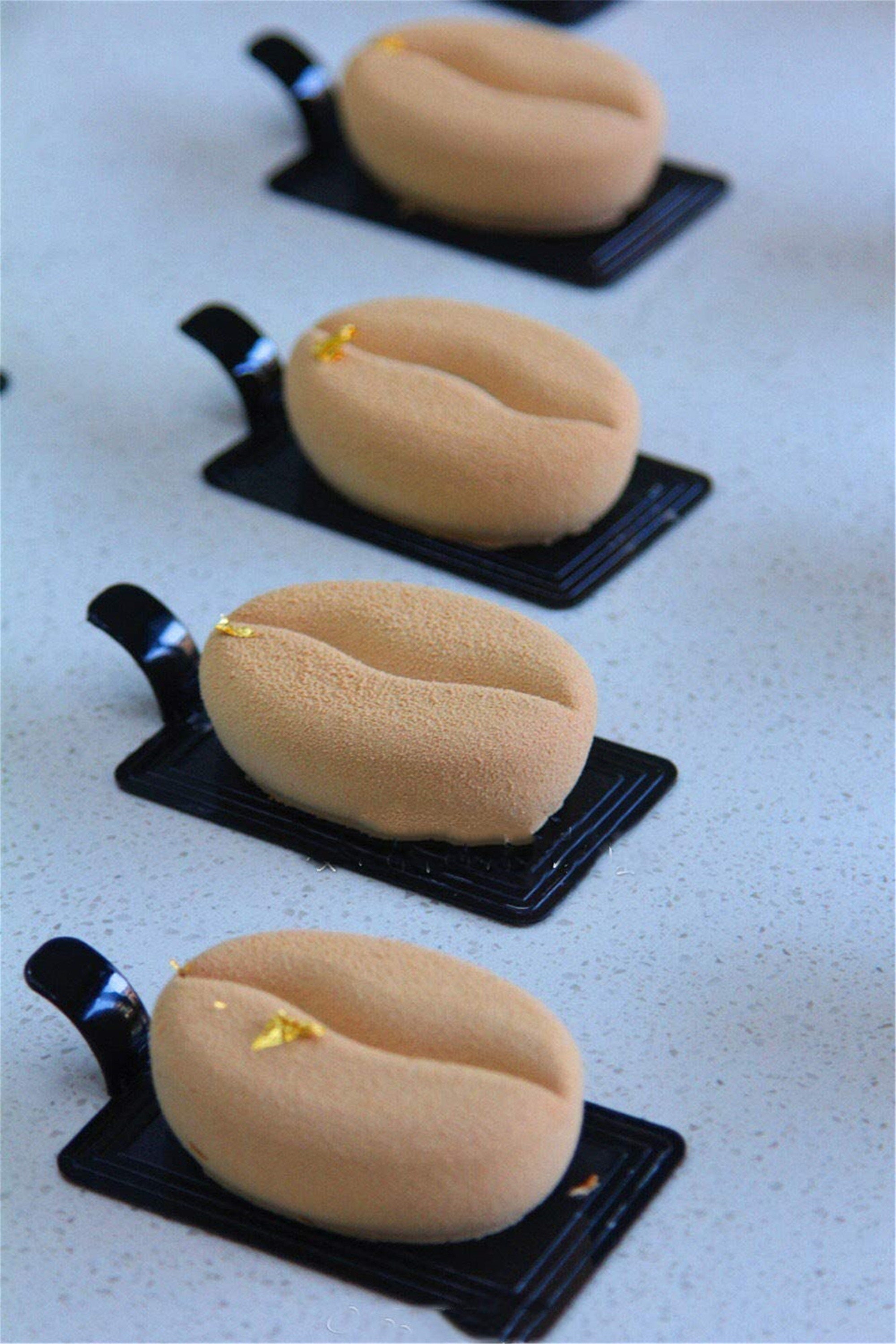 6 Cavities 3D Red Lips Baking Mold Lip Print Kisses Silicone - Etsy