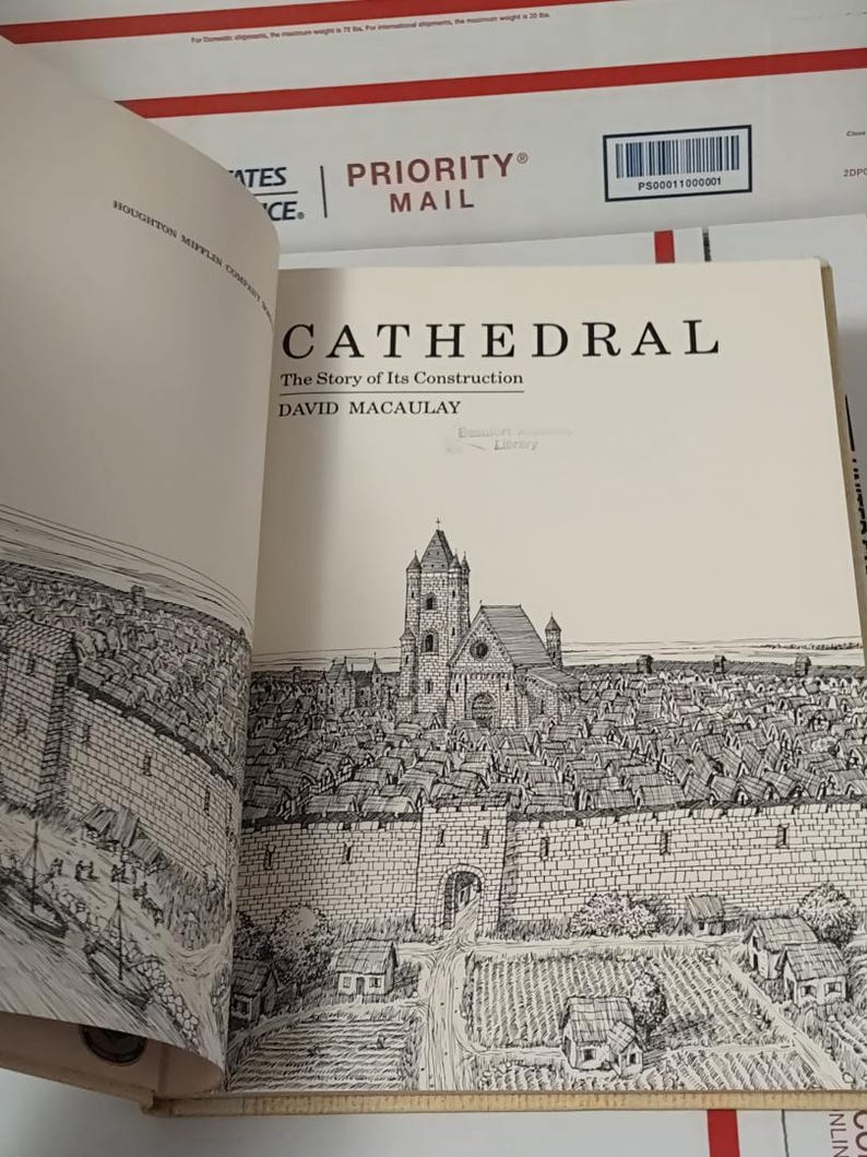 Cathedral: A Caldecott Honor Award Winner by David Macaulay 1973 ...
