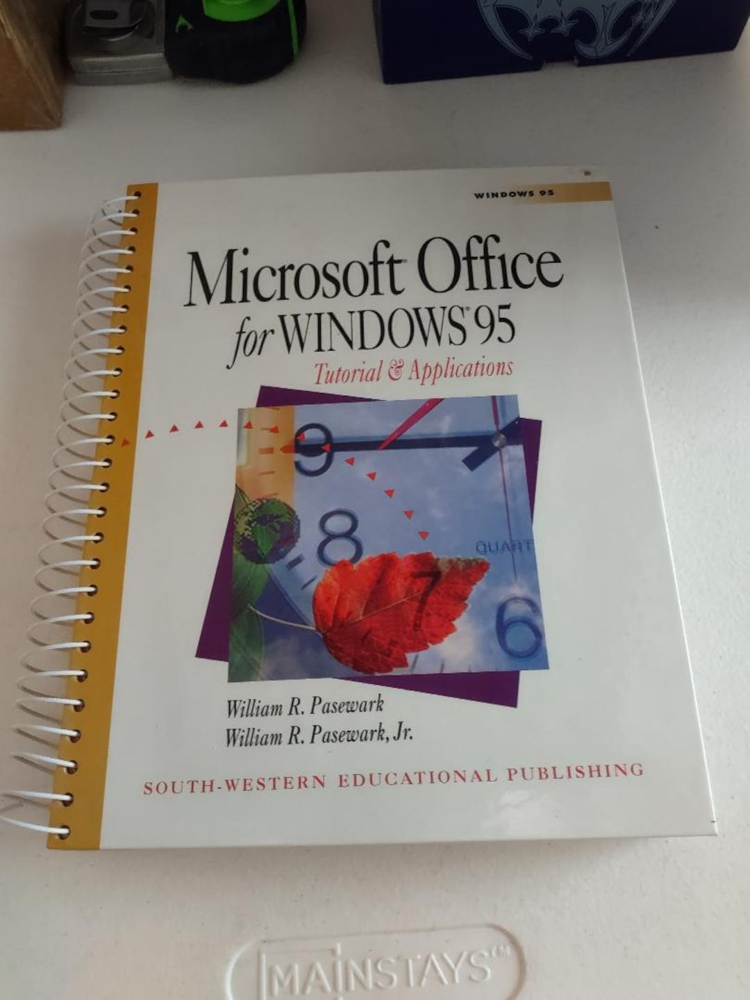 Microsoft Office for Windows 95 Tutorial & Applications by William R ...