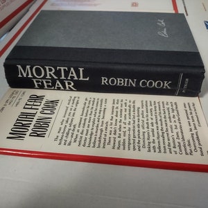 Mortal Fear by Robin Cook 1988 Hardcover First Edition & First Printing ...