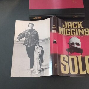 First Edition - SOLO by Jack Higgins Book Club Edition HCDJ Copyright ...