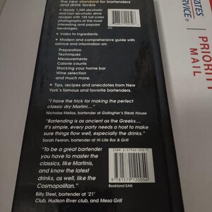 The New York Bartender's Guide : Nearly 1,300 Alcoholic and Non-alcoholic Drink Recipes for the ...