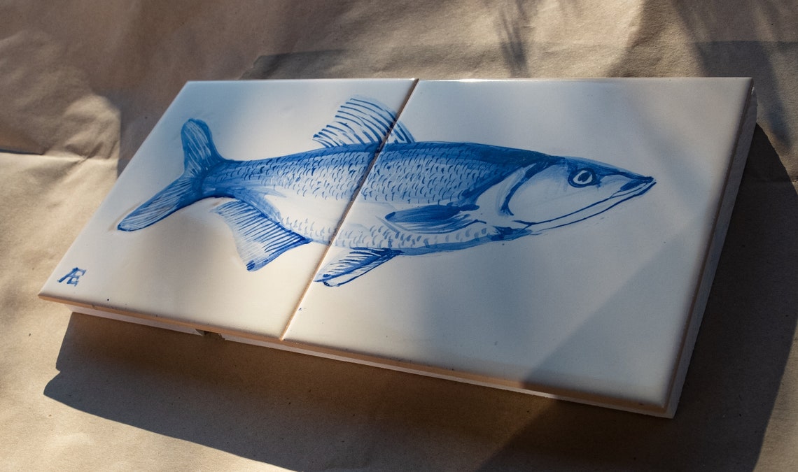 Hand painted ceramic tile Fish motif AZULEJO FISH motif | Etsy