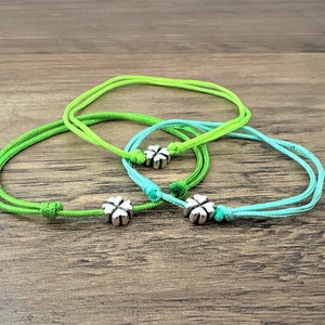 St. Patricks Day Make a Wish Bracelet Shamrock Lucky Clover - Etsy