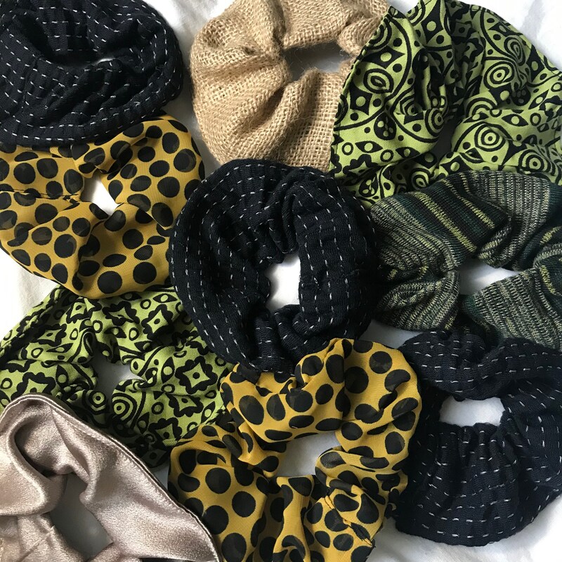 Scrunchies Set - Etsy