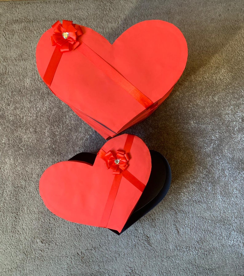 Heart Shaped Gift Box: Handmade Cardboard Keepsake - Etsy