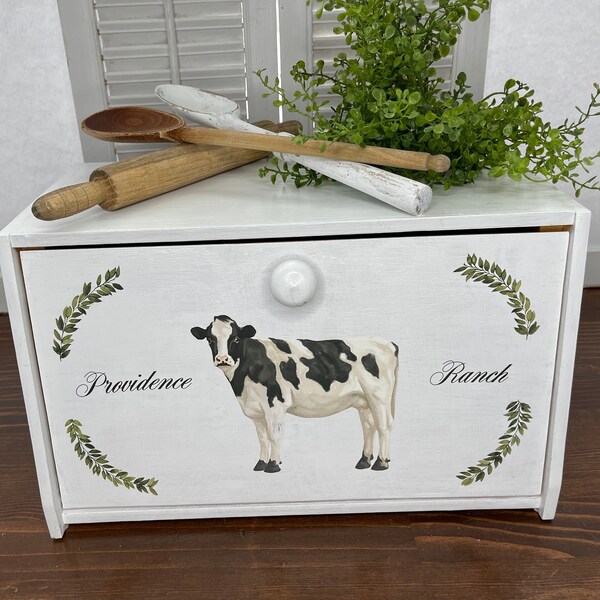 Farmhouse Bread Box - Etsy