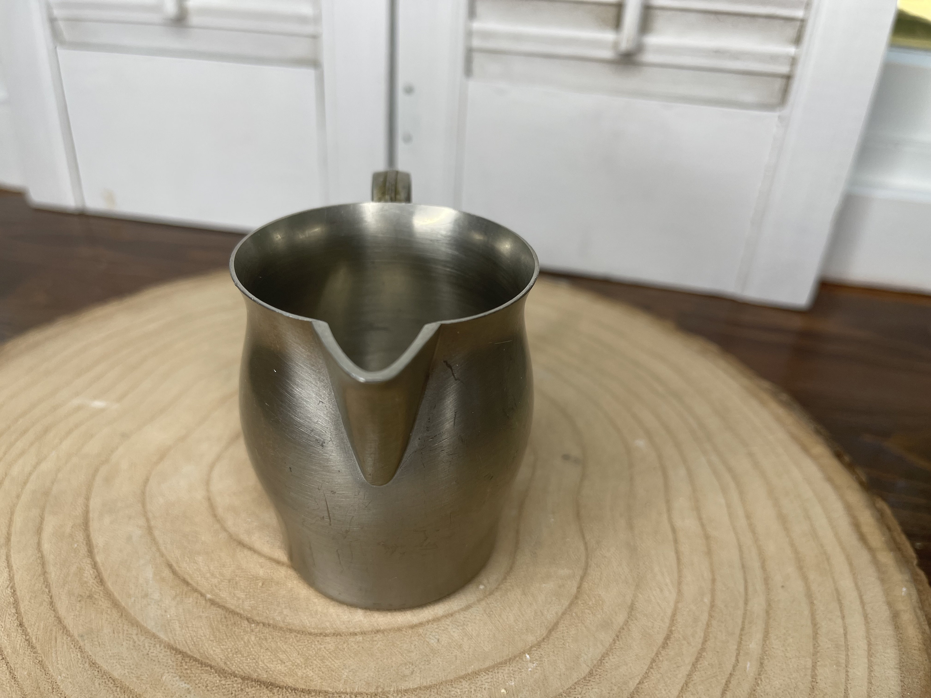 Small Mini Vintage Metal Creamer Pitcher with Handle Metal - Etsy.de