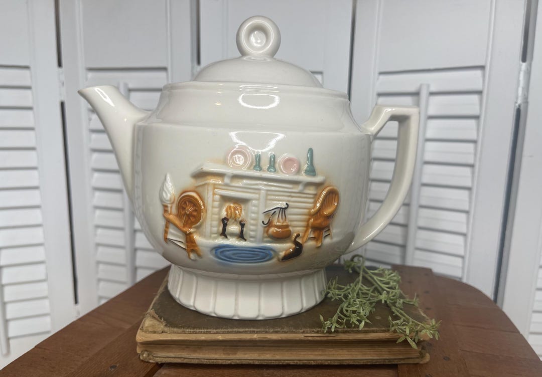 Vintage Porcelier Teapot: Hand-decorated Hearth Scene, Made in USA - Etsy