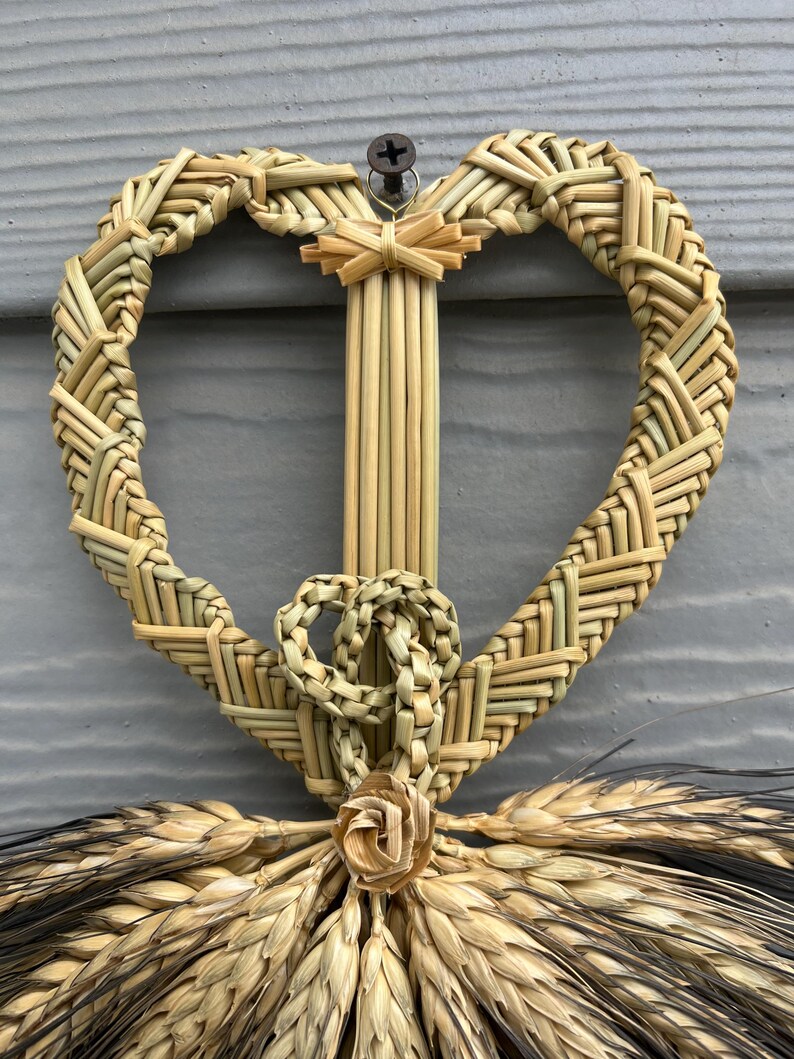 Blackbeard Wheat Diamond Plaited Heart - Etsy