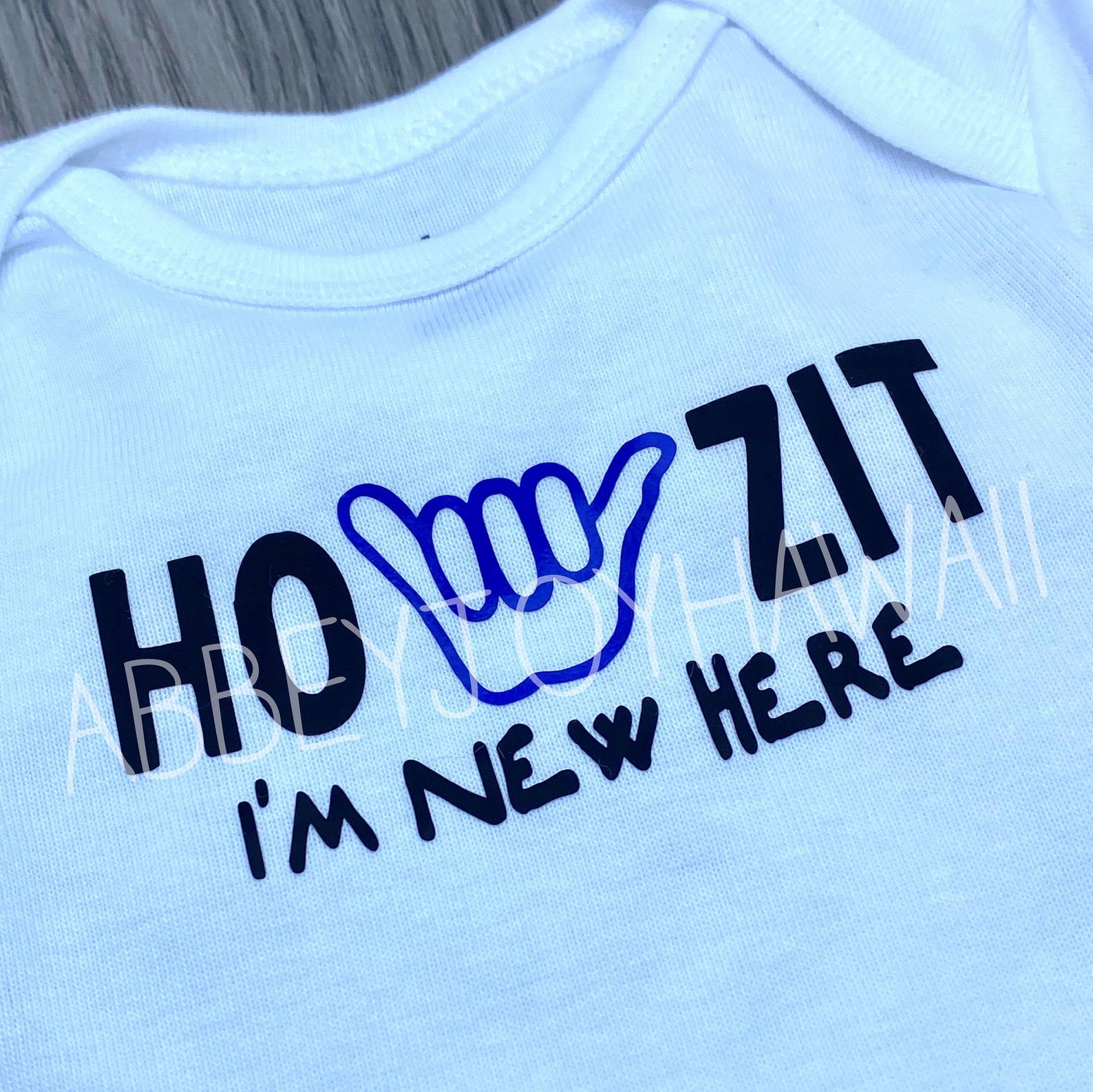 Bodysuit - Howzit I'm New Here - ONESIES® Brand - Hawaii Shaka Bodysuit ...