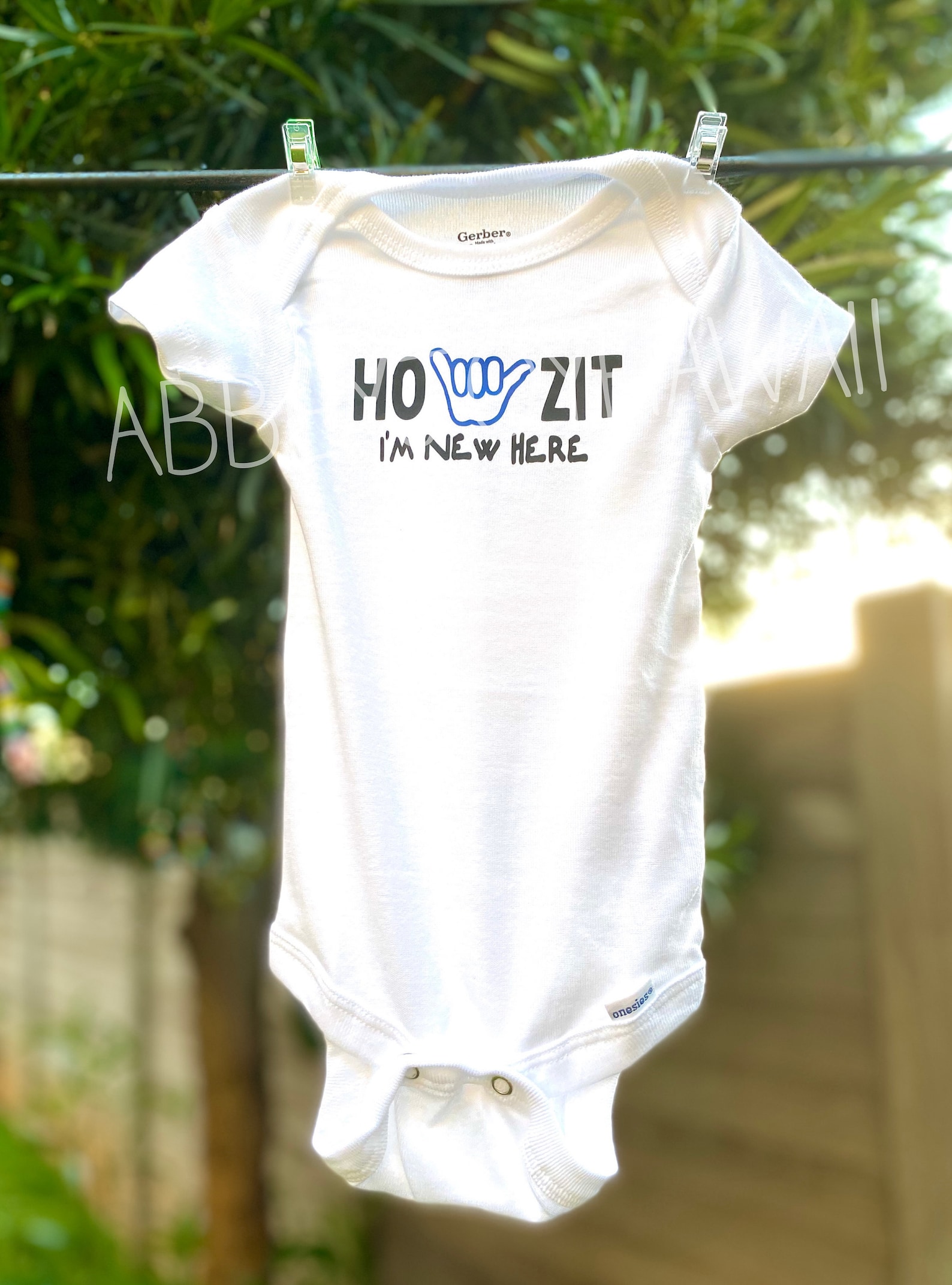Bodysuit - Howzit I'm New Here - ONESIES® Brand - Hawaii Shaka Bodysuit ...