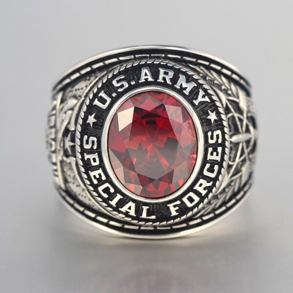 Special Forces Signet Ring - Etsy