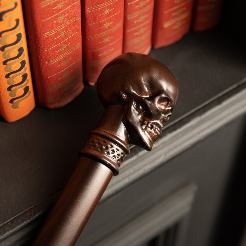 Skull Walking Cane Hand Carved Wooden Stick Skull Handle Stick Stylish ...