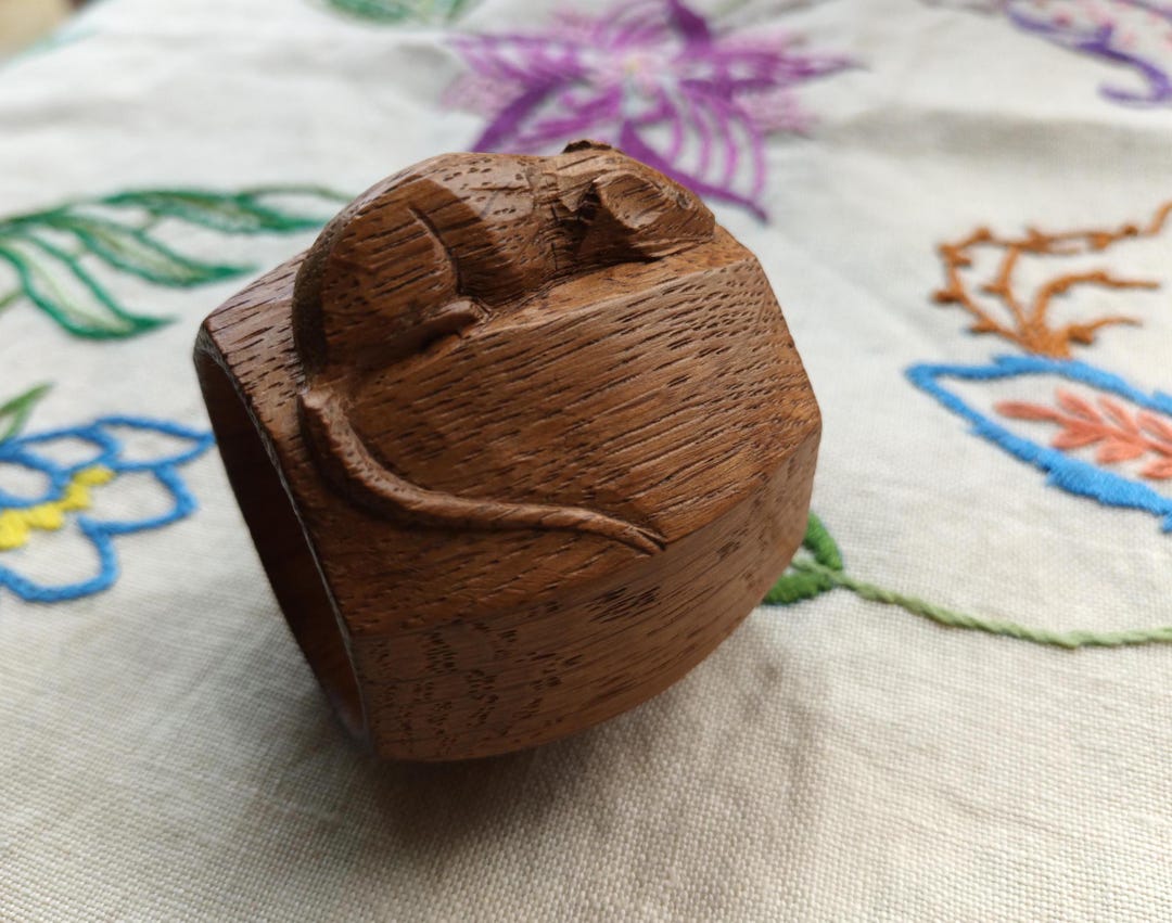 Vintage 'mouseman' Oak Napkin Ring X1 by Robert Thompson of Kilburn. C ...