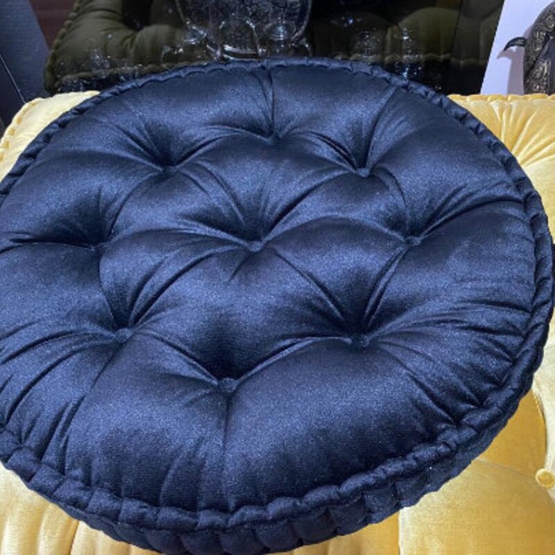 Round Cushion - Etsy