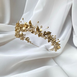 Antique Gold Tiara, Flower Tiara, Crown With Flowers Gold, Crown Gold ...